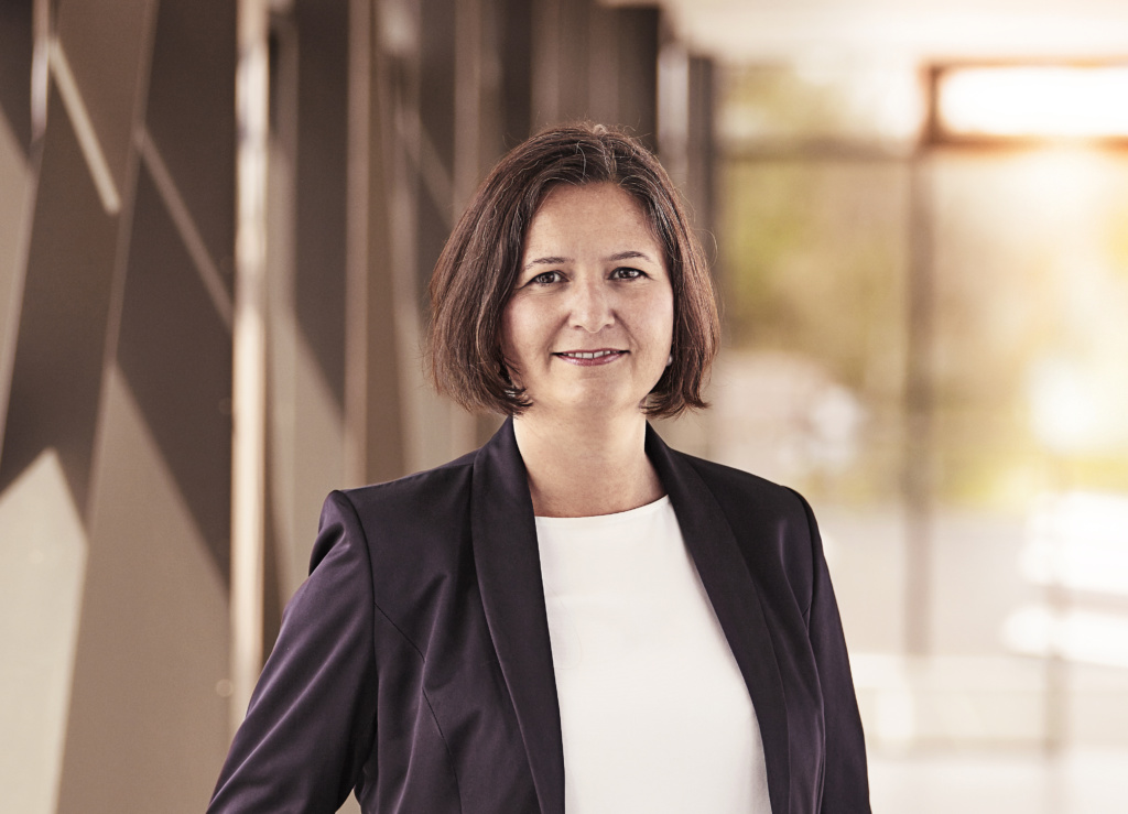 Anne-Marie Navarro - CO-RO